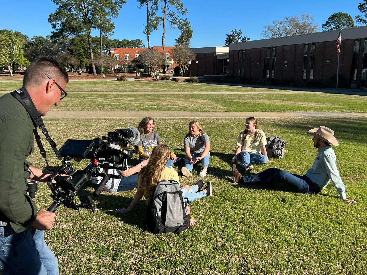 ABAC ‘College Tour’ episode debuts on Amazon Prime - TheCollegeTour.com